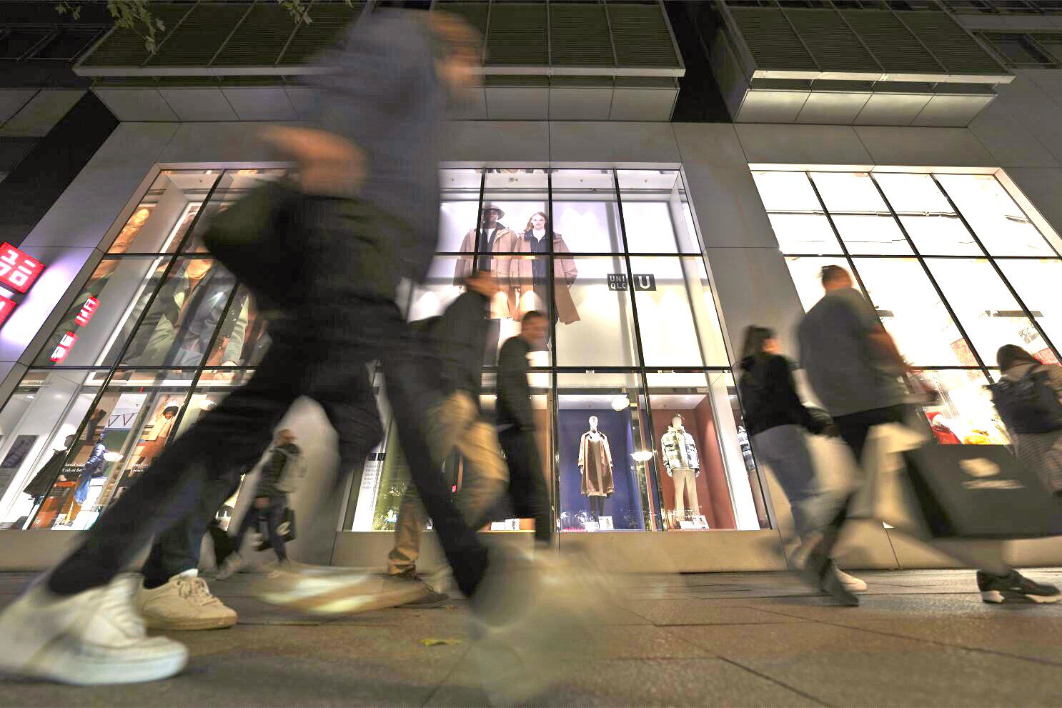 Έρευνα ΕΚΤ για πληθωρισμό: Στο 2,4% το 2024 και στο 1,9% το 2025 και το ...