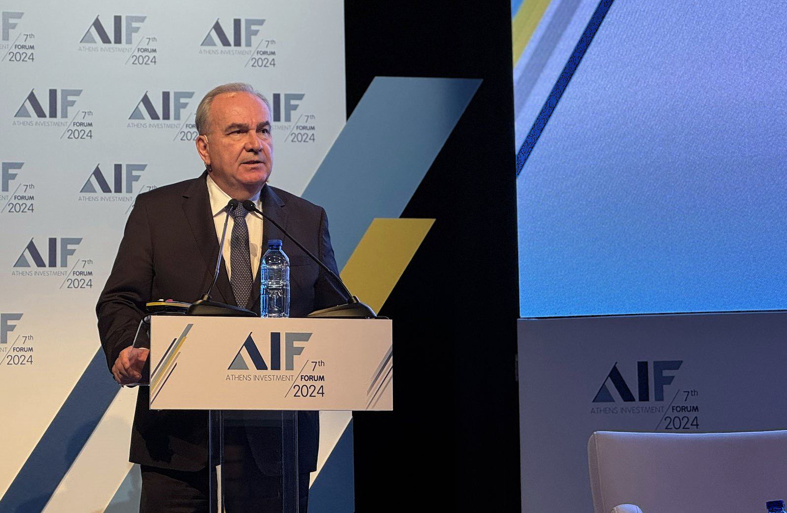 Παπαθανάσης: Επιπλέον 400 εκατ. ευρώ στο Πρόγραμμα Δημοσίων Επενδύσεων
