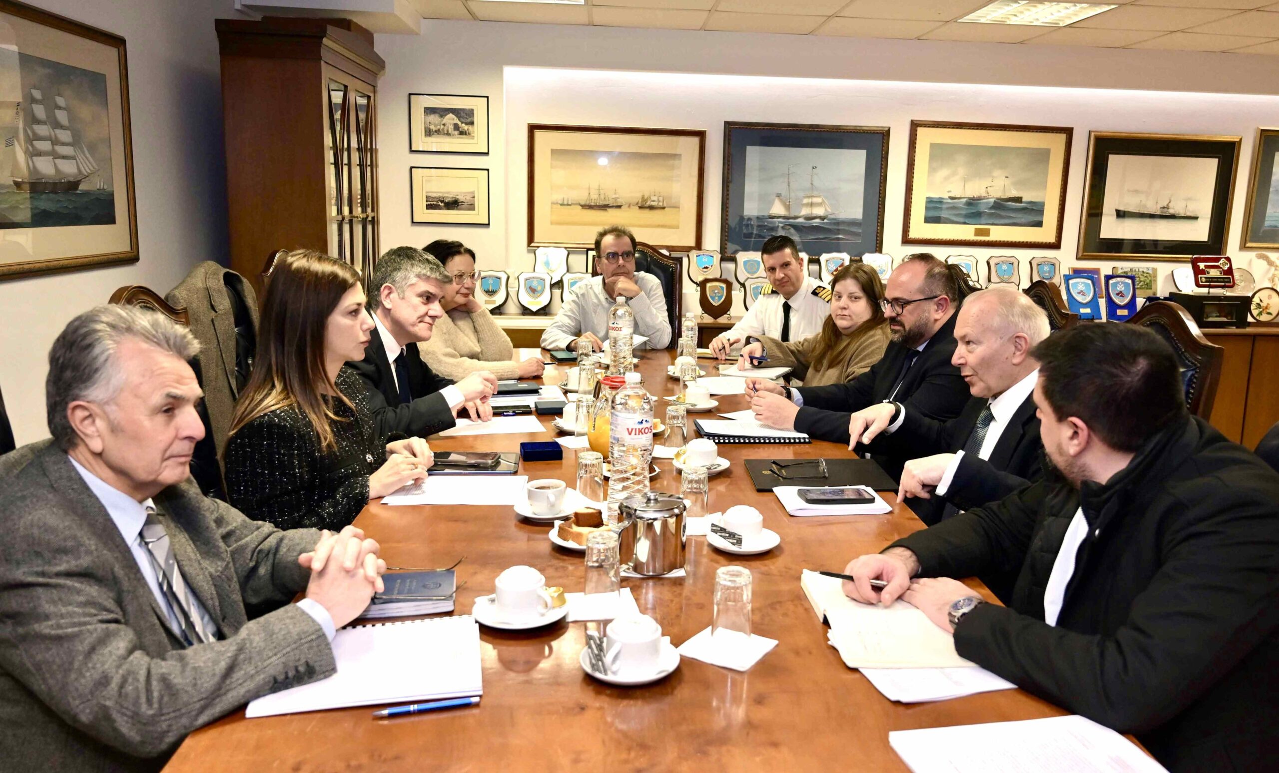 Ζαχαράκη και Γκίκας για δημογραφικό και νησιωτικότητα