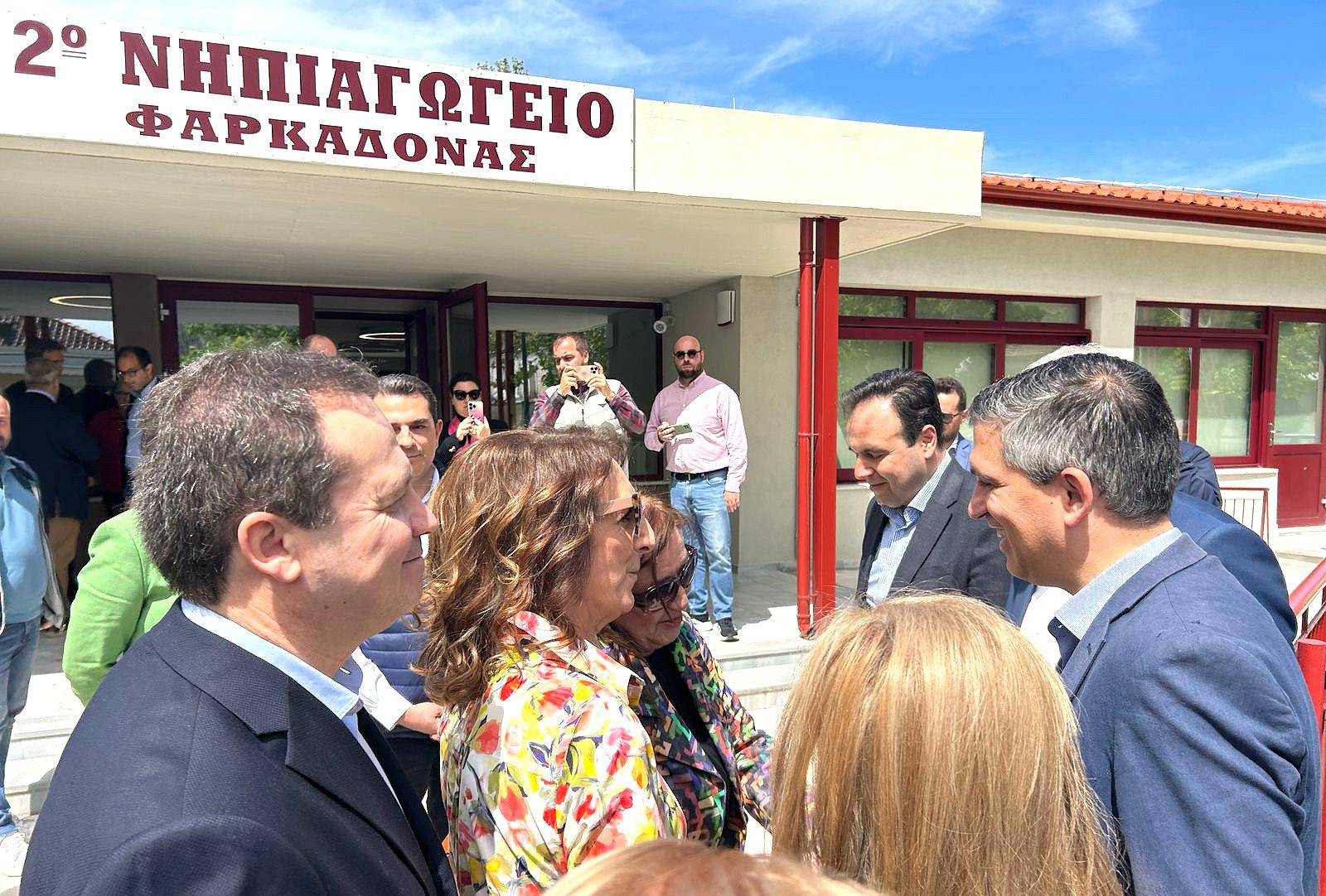 Δήμας σε σχολεία Τρικάλων και Καρδίτσας που η αποκατάσταση ...