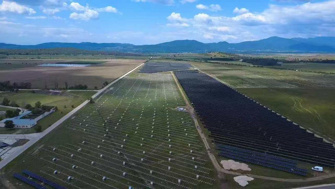 Ομιλος ΔΕΗ: Νέο φωτοβολταϊκό πάρκο 88 MW στο χαρτοφυλάκιο της ...
