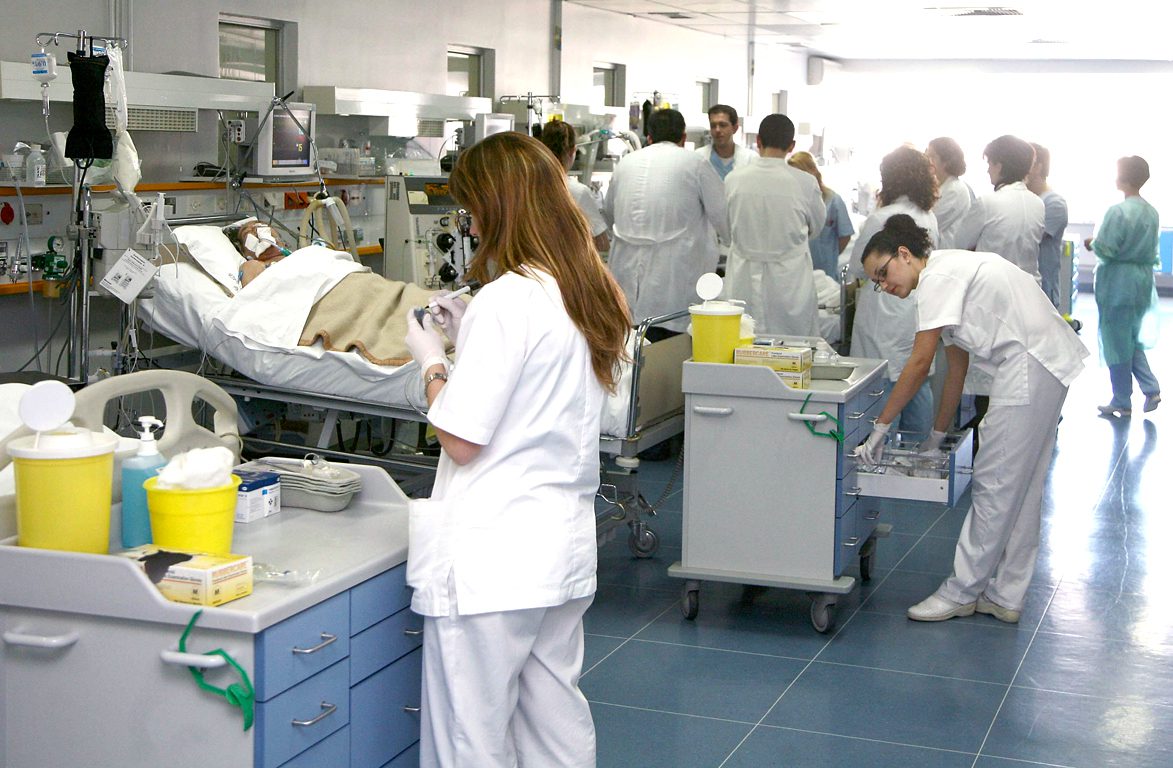 ΠΟΕΔΗΝ: Υπερδιπλασιάστηκαν από τα Θεοφάνεια οι εισαγωγές στα νοσοκομεία ...